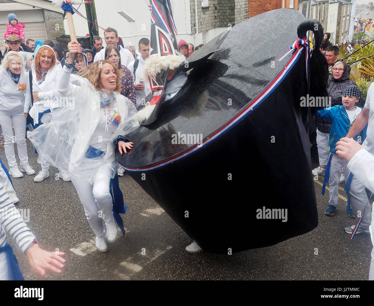 May day, Padstow, Cornwall, UK, 1st May,2017. Beltane Obby Oss ...