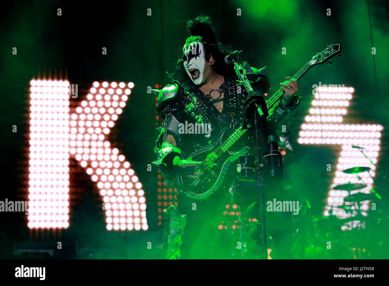 Kiss Band High Resolution Stock Photography and Images - Alamy