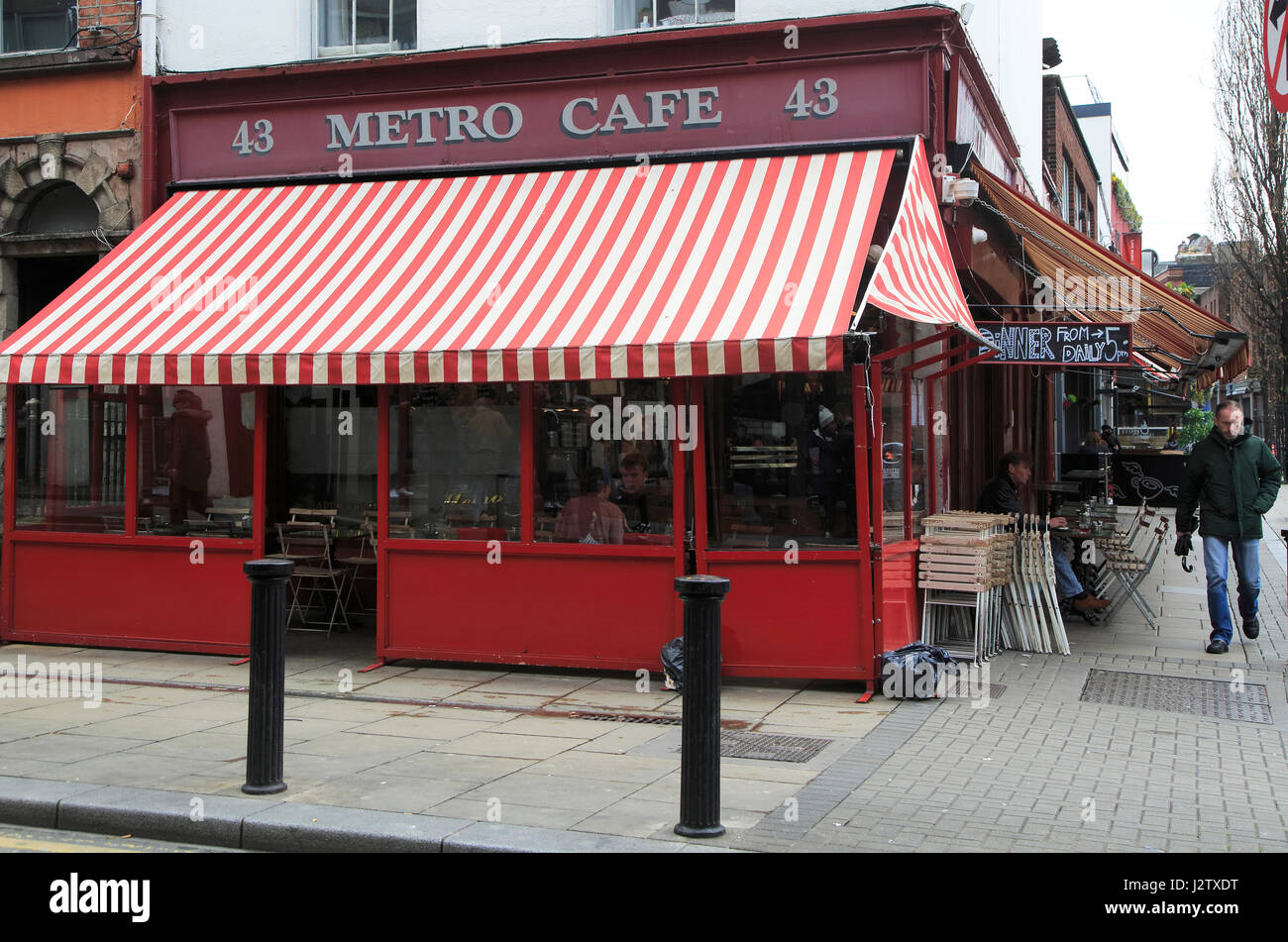 Cafe metro dublin hi-res stock photography and images - Alamy