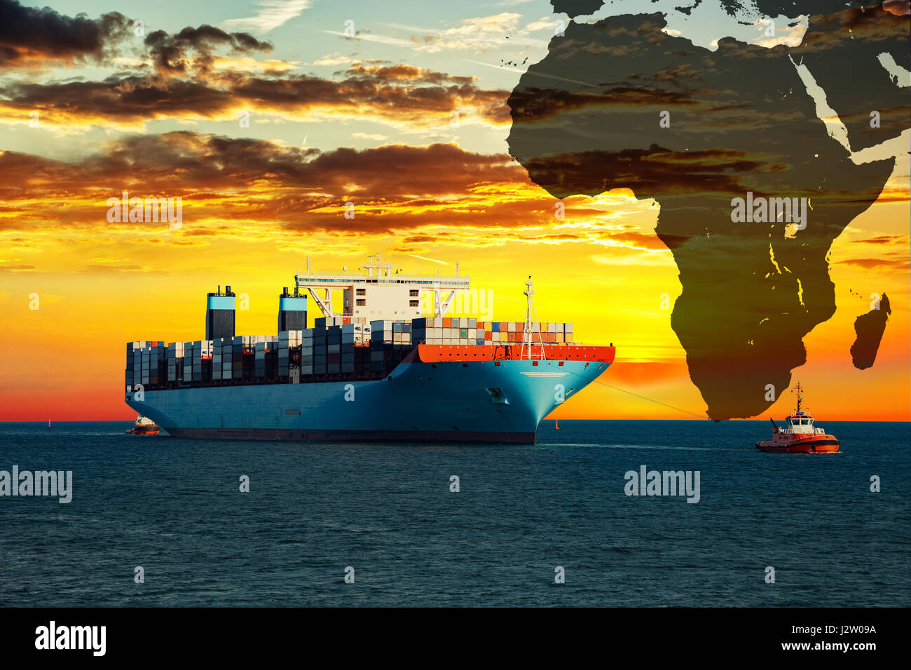 Cargo ship africa hi-res stock photography and images - Alamy
