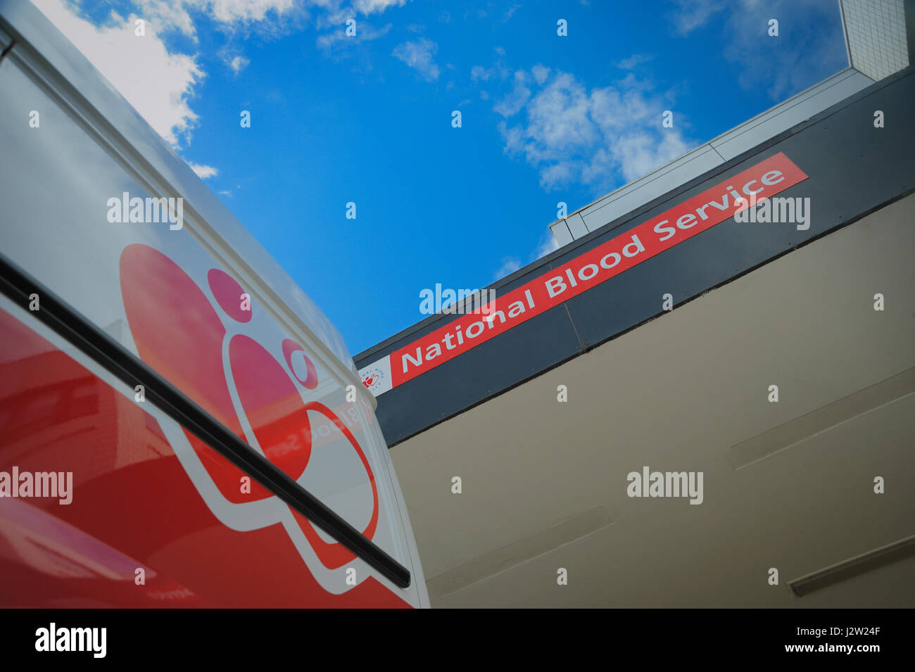 Bloodmobile hi-res stock photography and images - Alamy