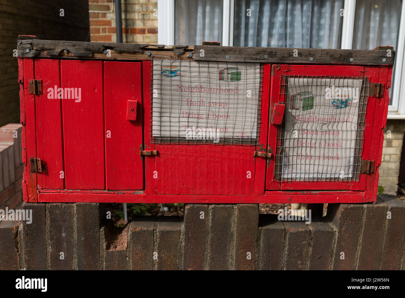 Community book swap hi-res stock photography and images - Alamy
