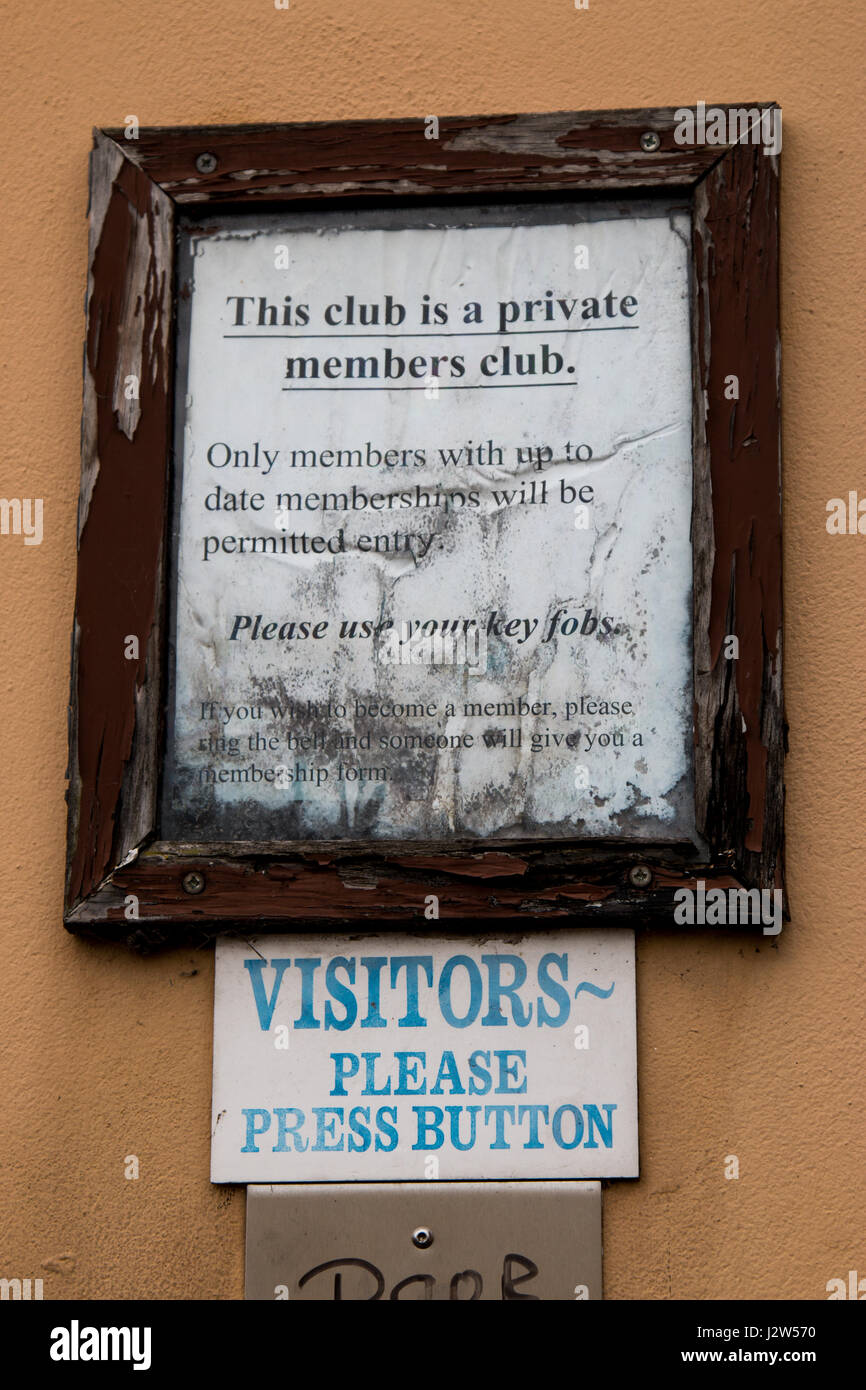 Members club hi-res stock photography and images - Alamy