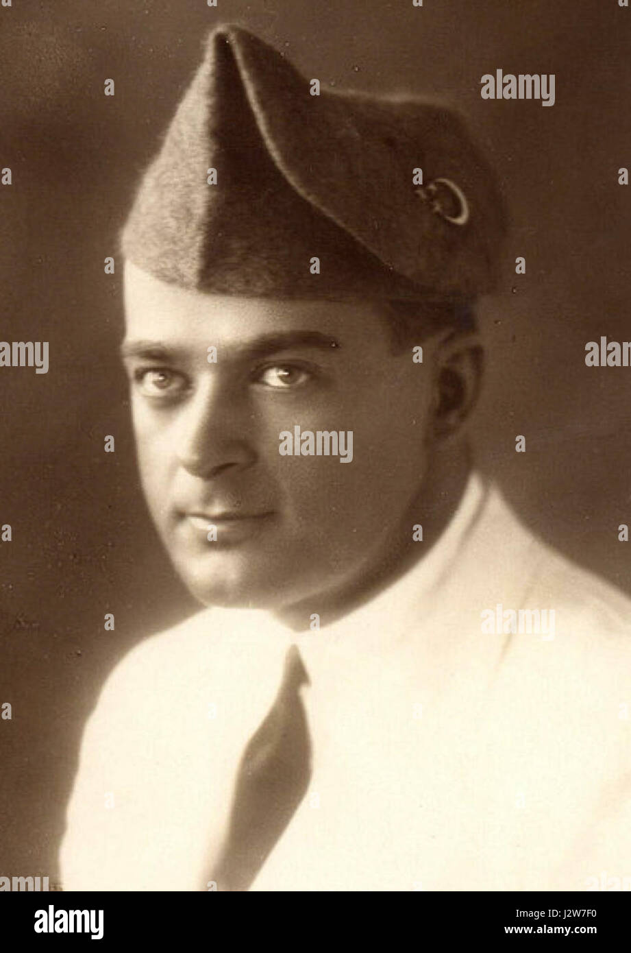 Halim hi-res stock photography and images - Alamy