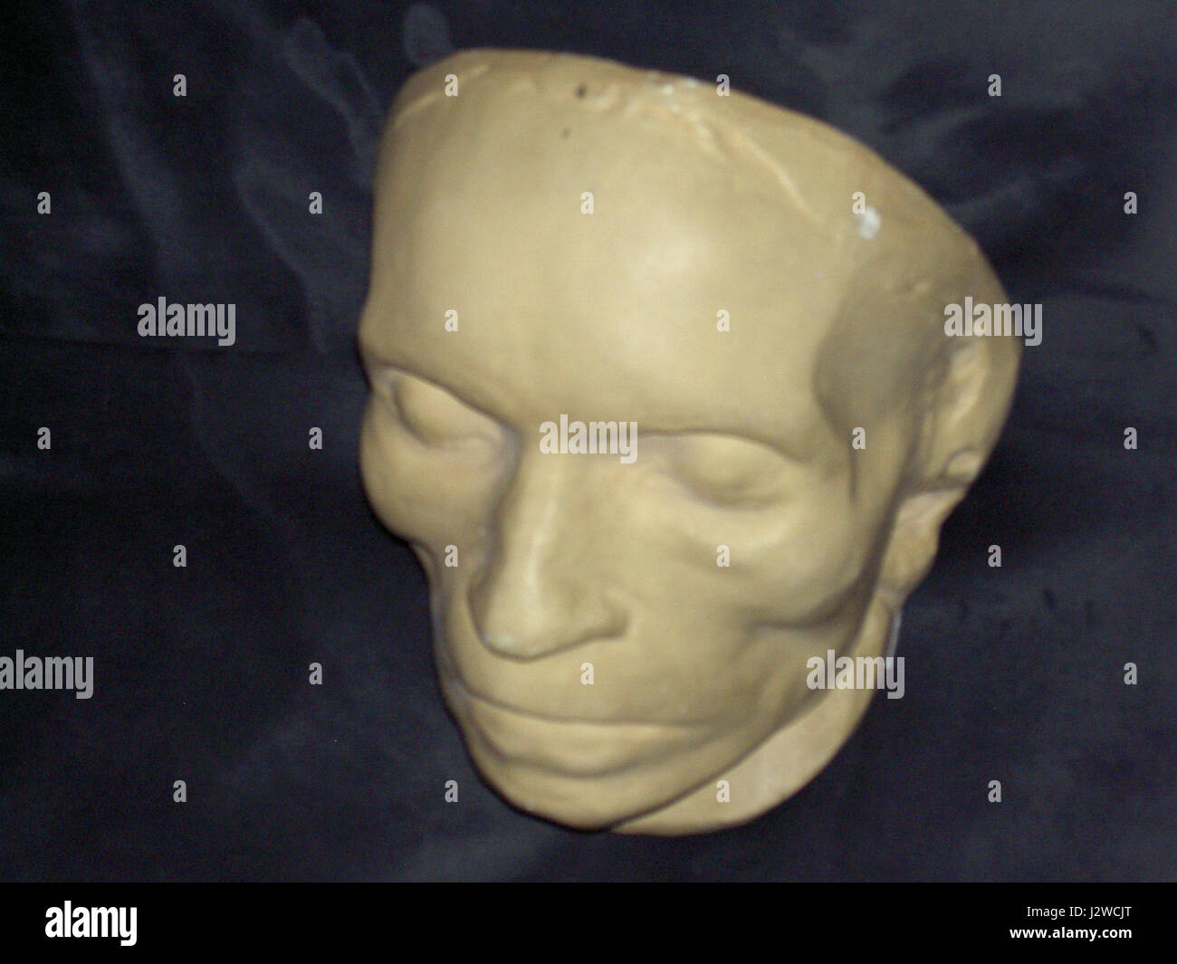 This mask, created in 1827, is said to be the death mask of the famous ...