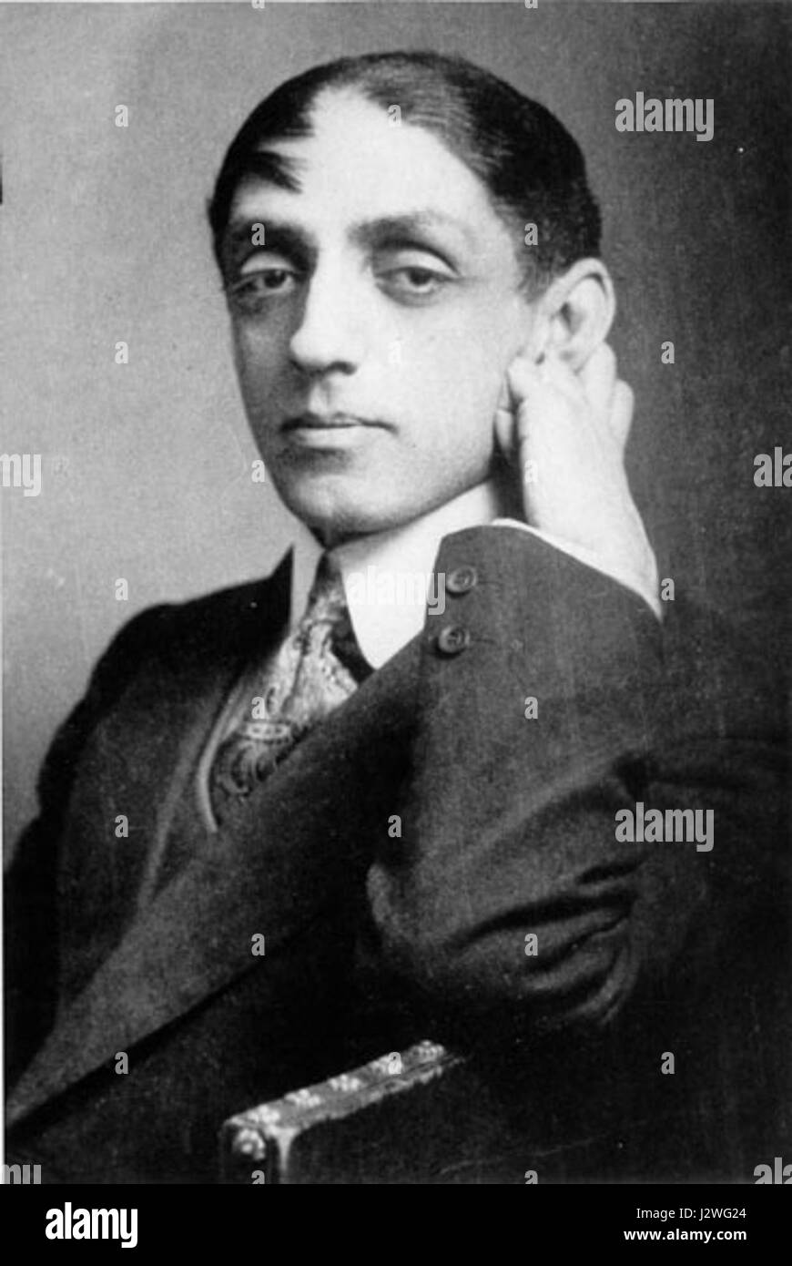 This string of numbers likely refers to a catalog or archival reference number. It could pertain ...