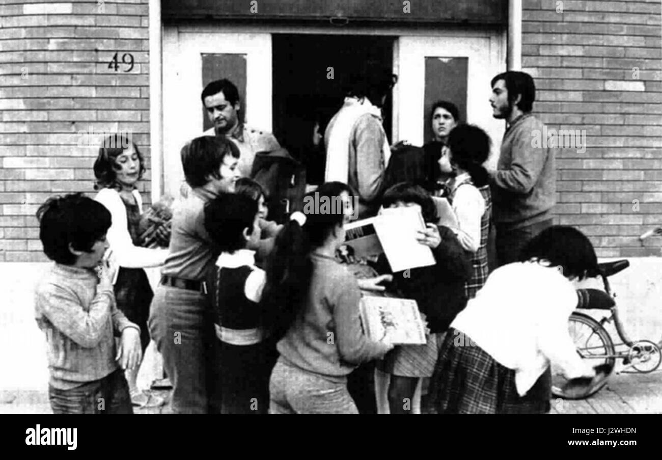 School 1972 hi-res stock photography and images - Alamy