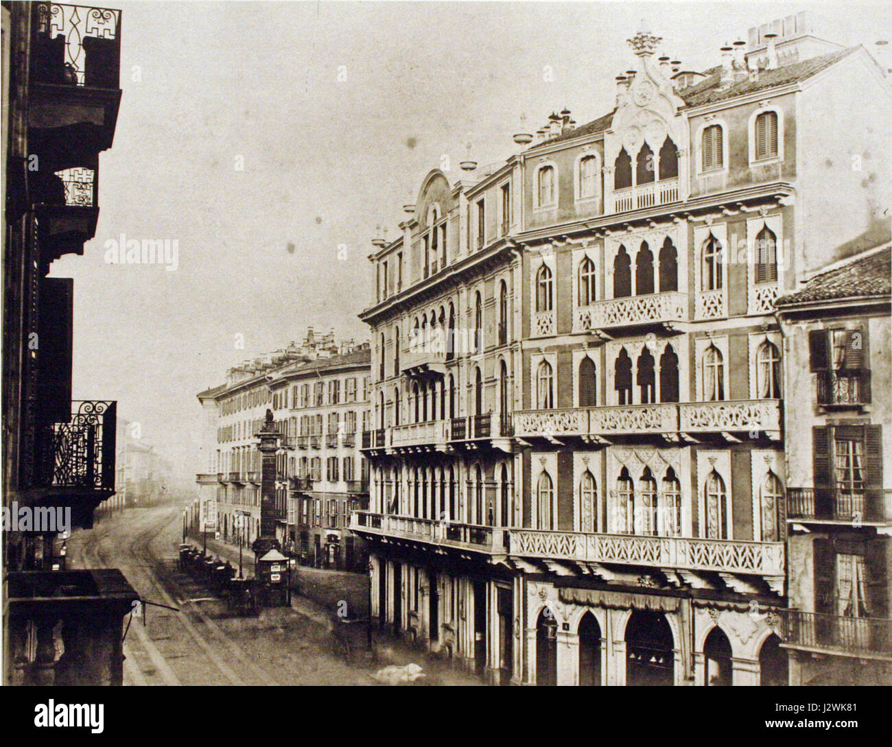Milano, largo San Babila 09 Stock Photo - Alamy