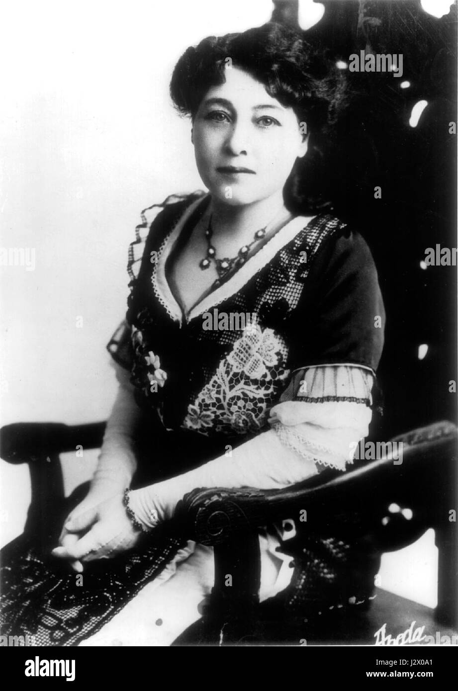 Alice guy hi-res stock photography and images - Alamy