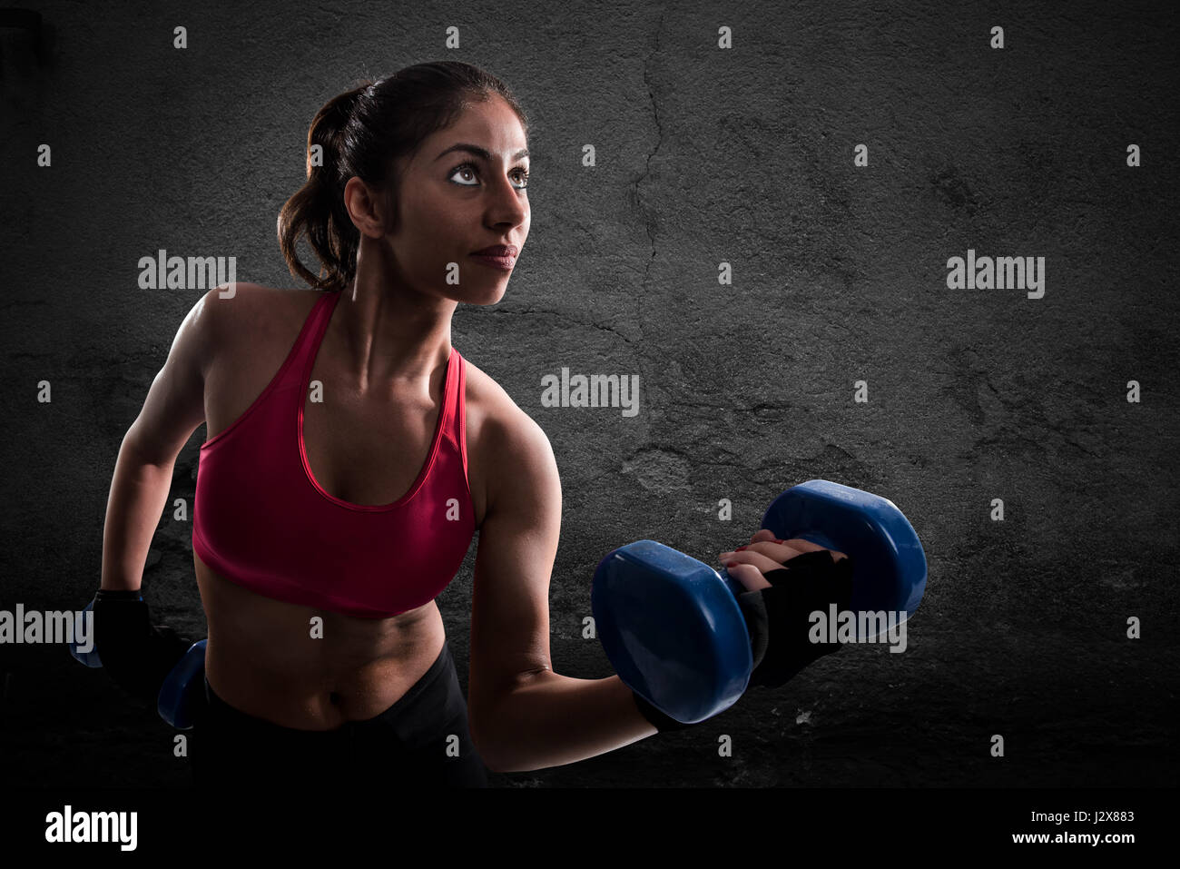 Muscular hi-res stock photography and images - Alamy