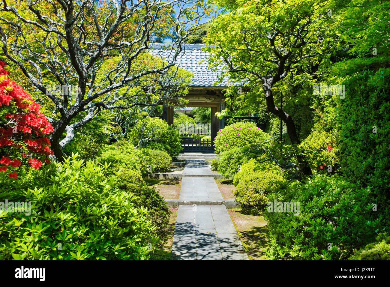 Garden of tengu hi-res stock photography and images - Alamy
