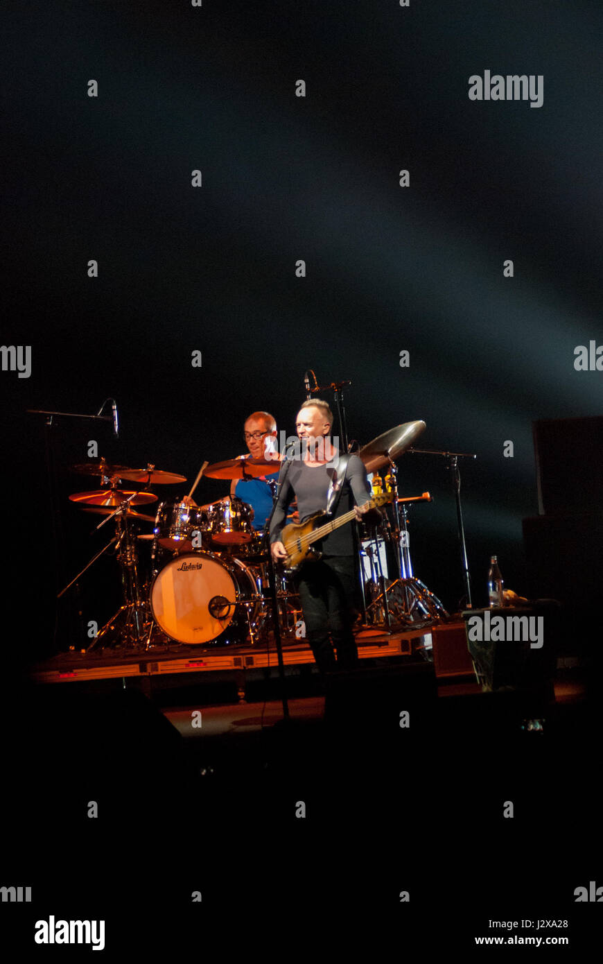 Sting singer hi-res stock photography and images - Alamy