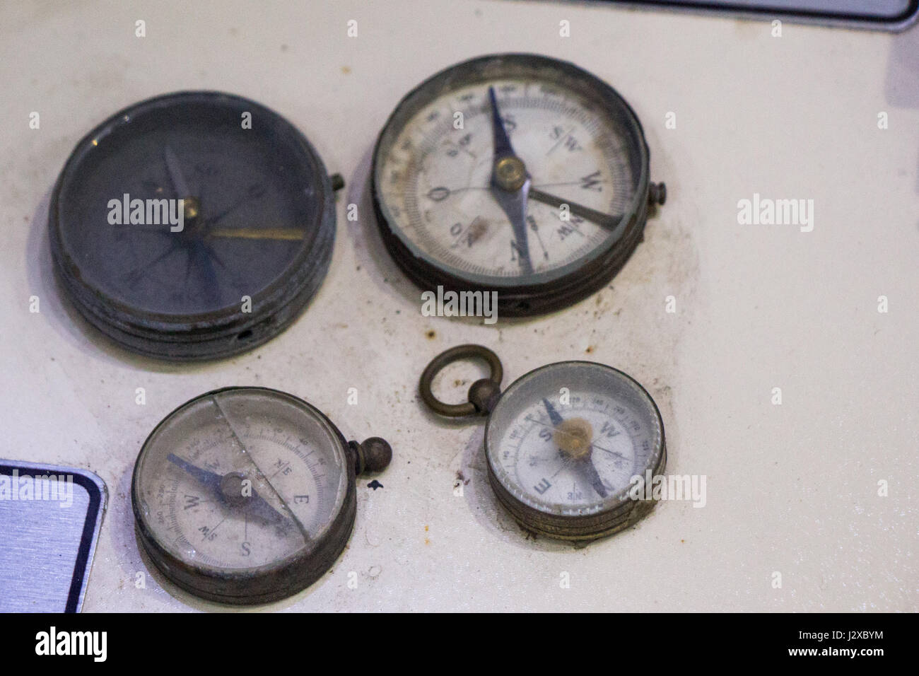 Rusty ancient compass instruments from the dardanelles war Stock Photo ...