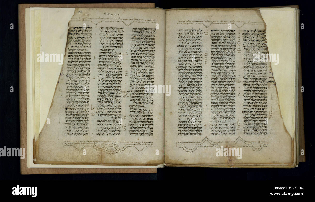 Latin bible calligraphy hi-res stock photography and images - Alamy