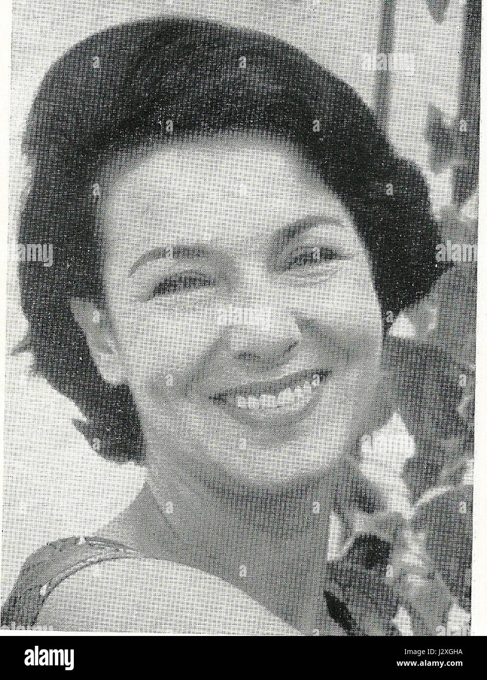 Dina Sassoli is an artist known for her unique approach to modern art ...