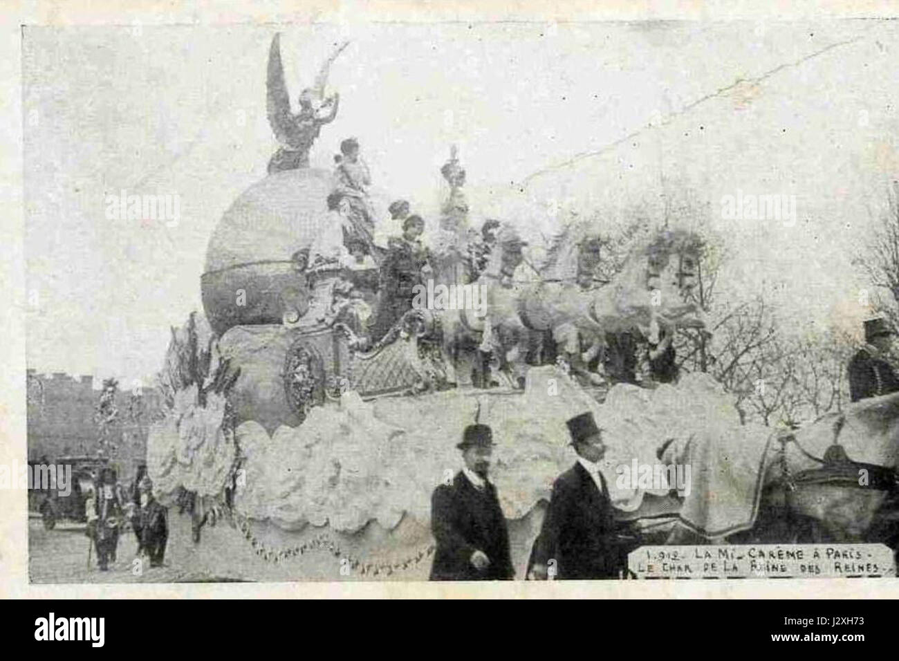 Char de la Reine des Reines de Paris 1912 3 Stock Photo - Alamy