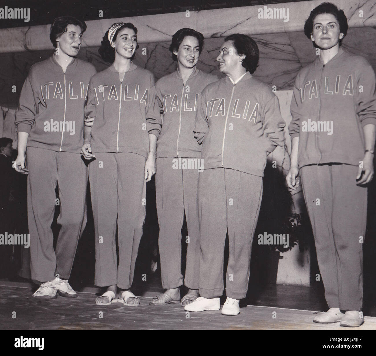 Italian women foil team 1960 Olympics Stock Photo - Alamy