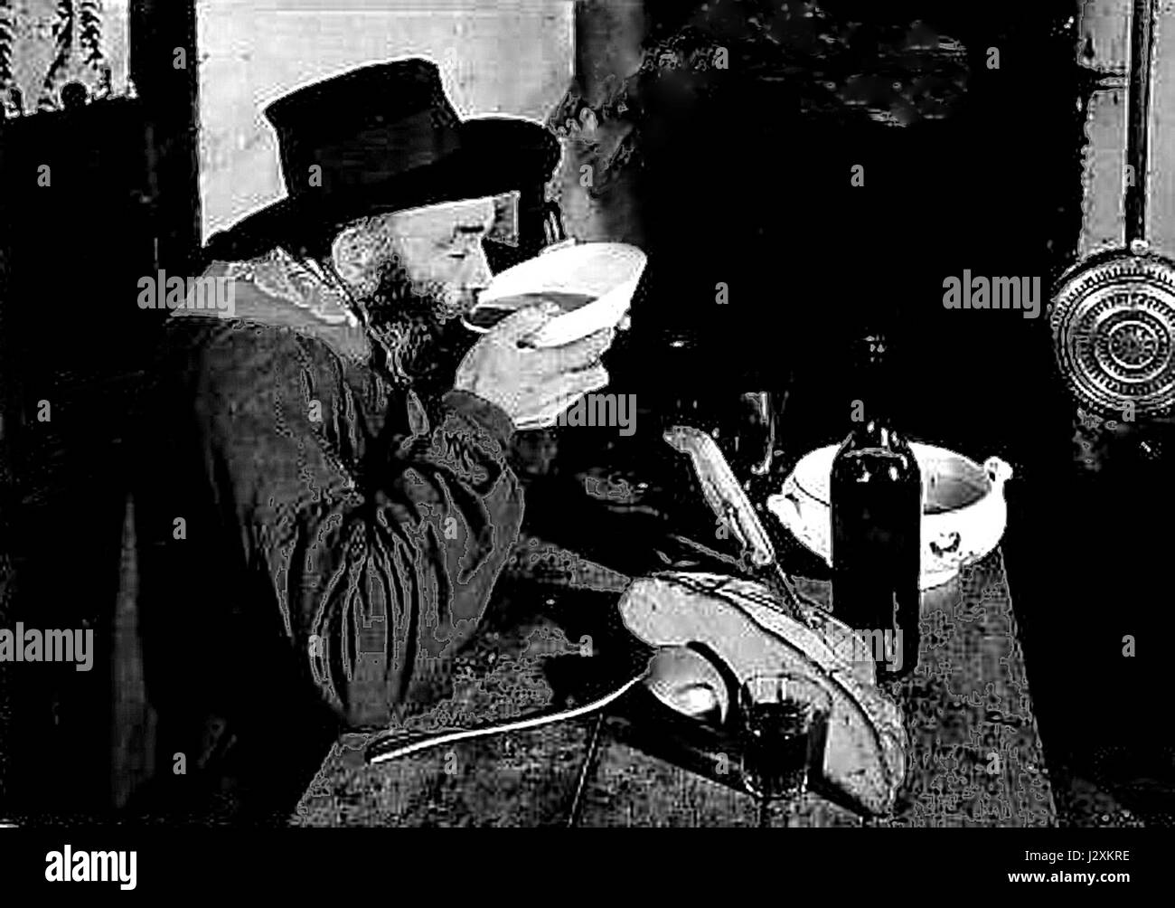 Chabrot sur un pot-au-feu albigeois Stock Photo - Alamy