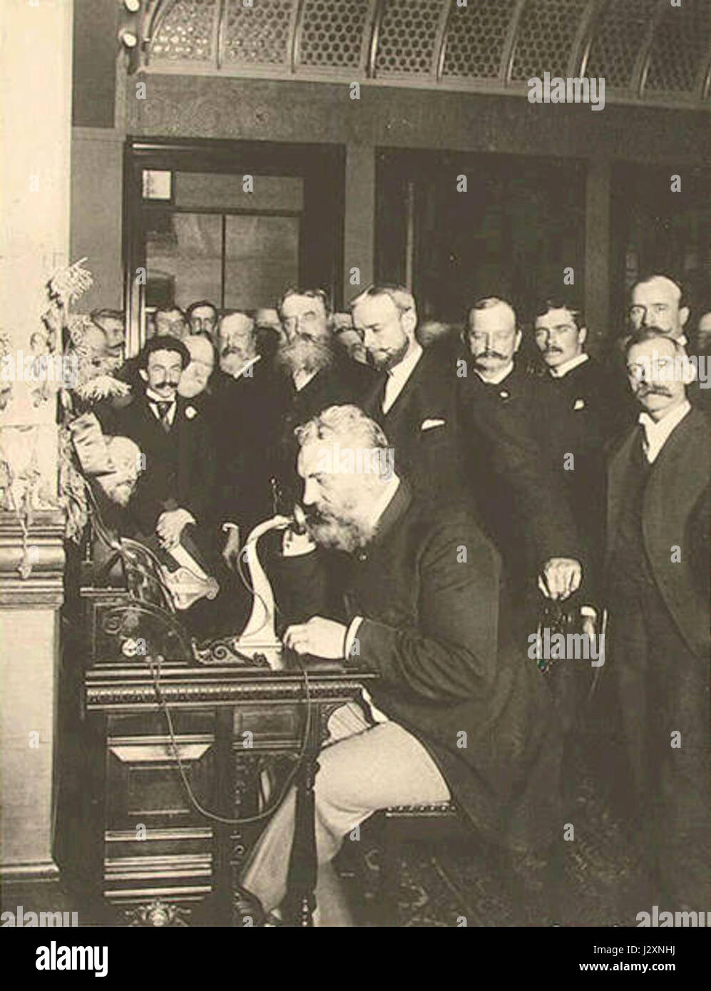 Alexander graham bell telephone hi-res stock photography and images - Alamy