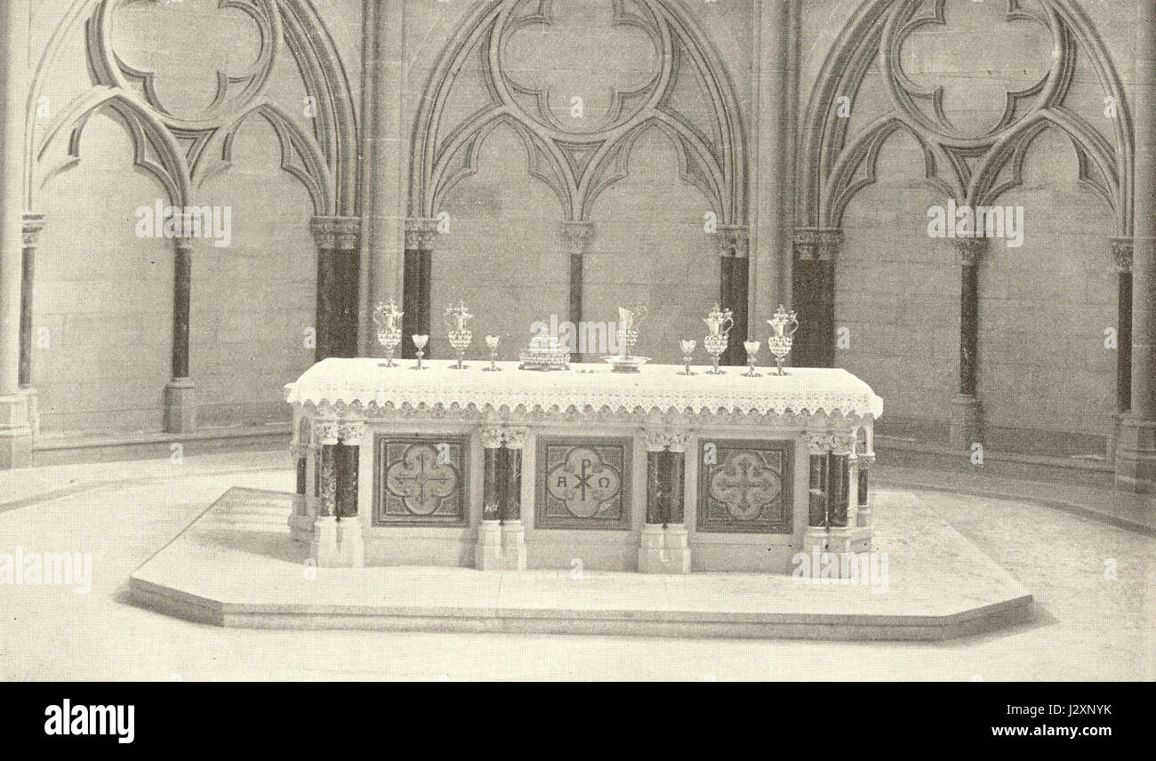 The altar of the Gedaechtniskirche (Memorial Church) in Speyer is an ...