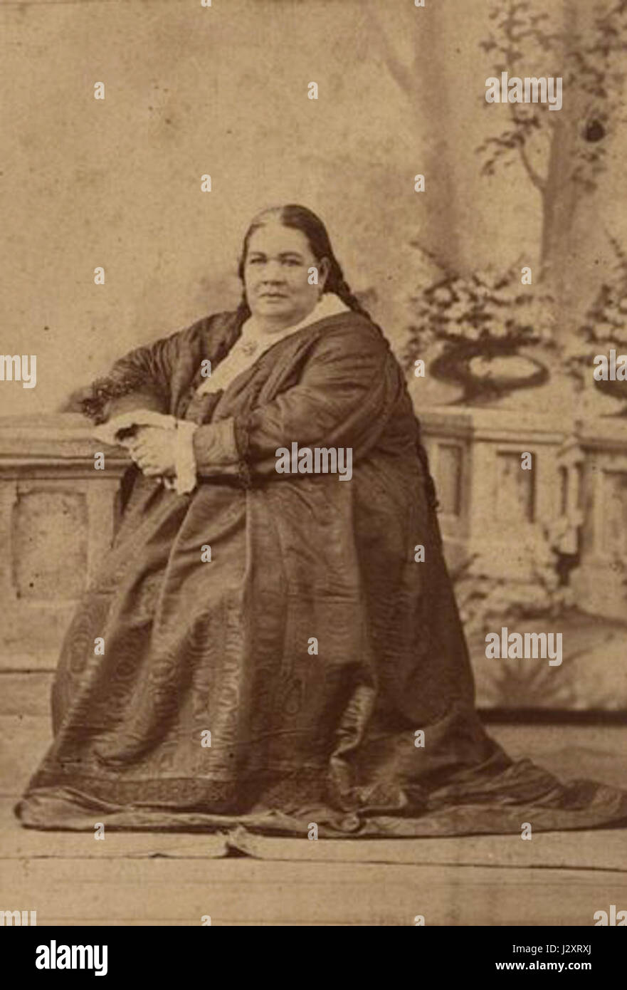 Ariioehau Arii Taimai is a name associated with Polynesian culture ...