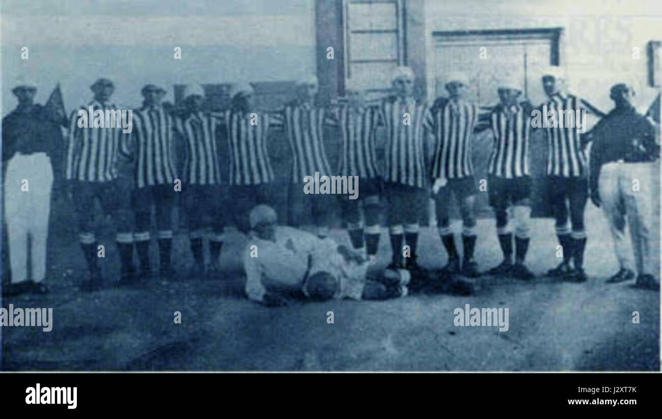 Brazil national soccer team 1920s hi-res stock photography and images ...