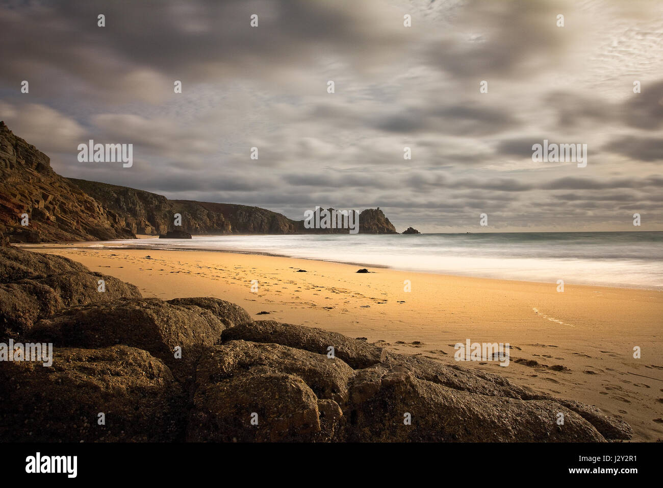 Cornish landscapes coastal scenes beach Stock Photo - Alamy