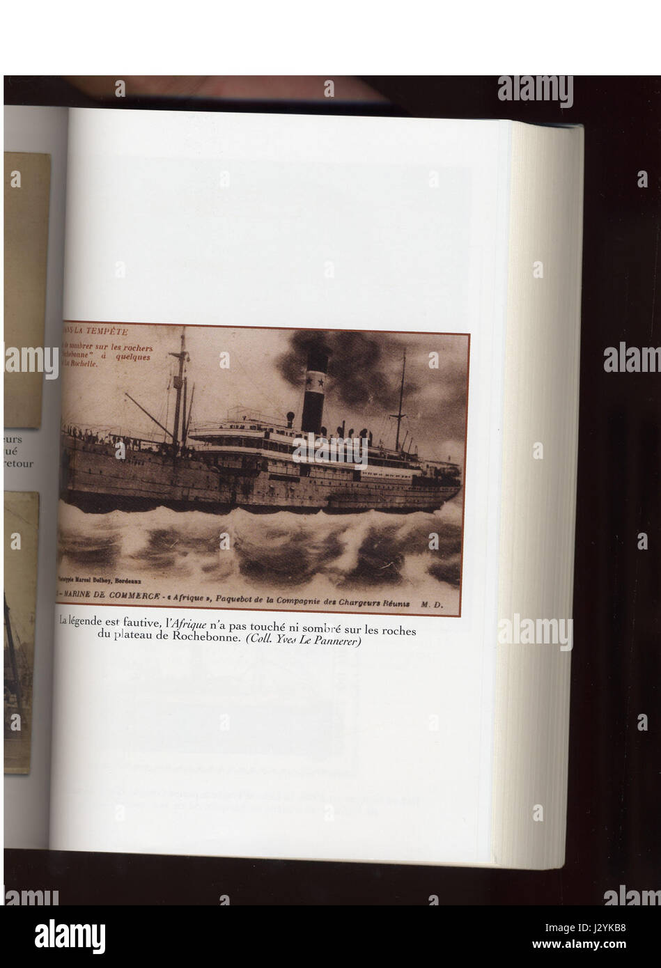 A monochromatic depiction of the African continent with emphasis on ...