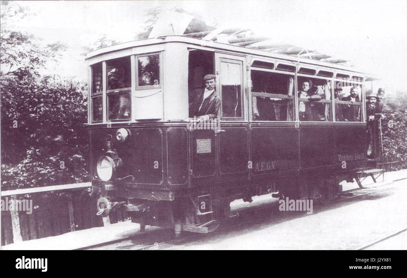 The AEGV petrol-electric railcar is a hybrid vehicle that combines ...