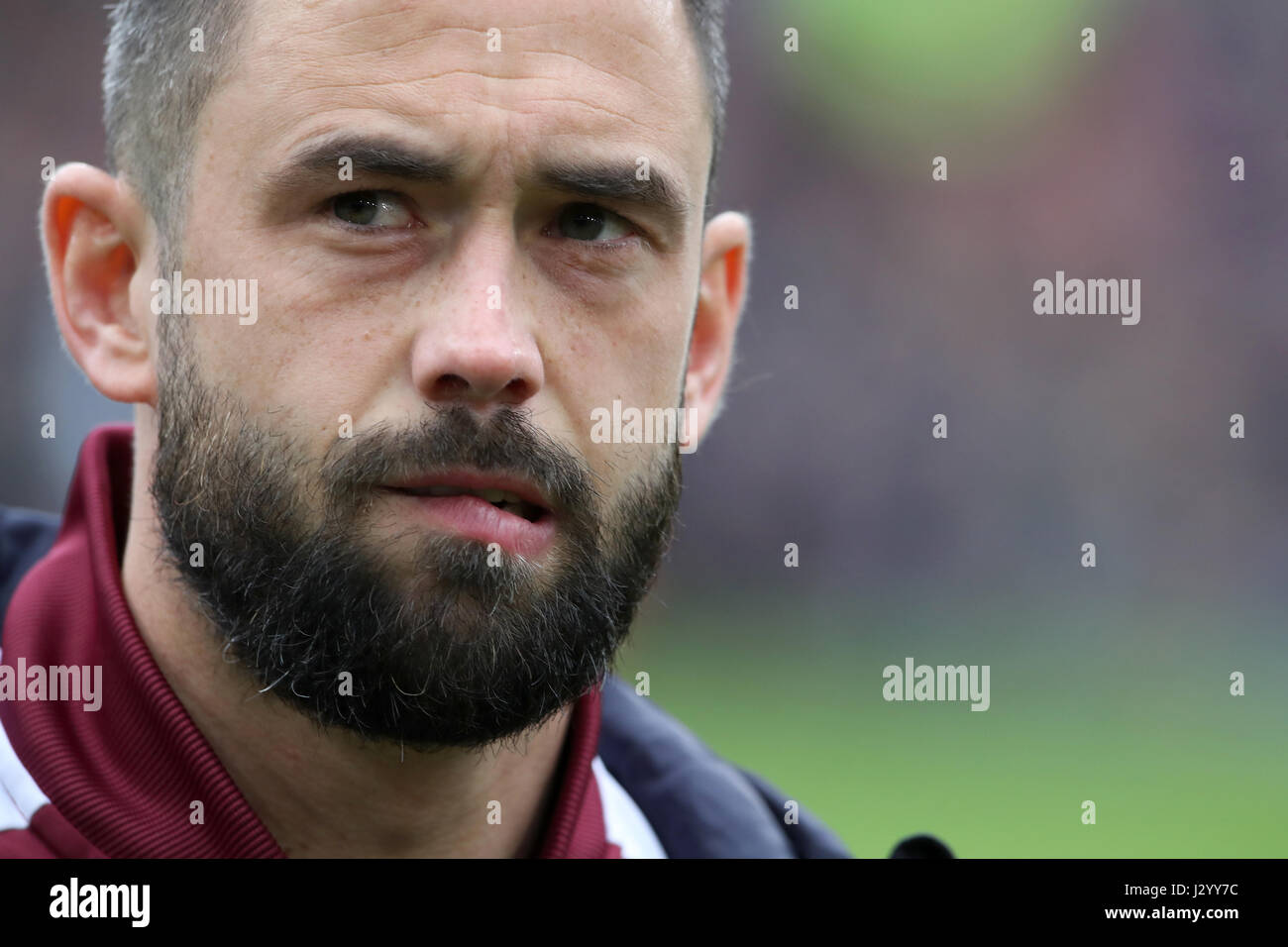 Burnley's Steven Defour Stock Photo - Alamy