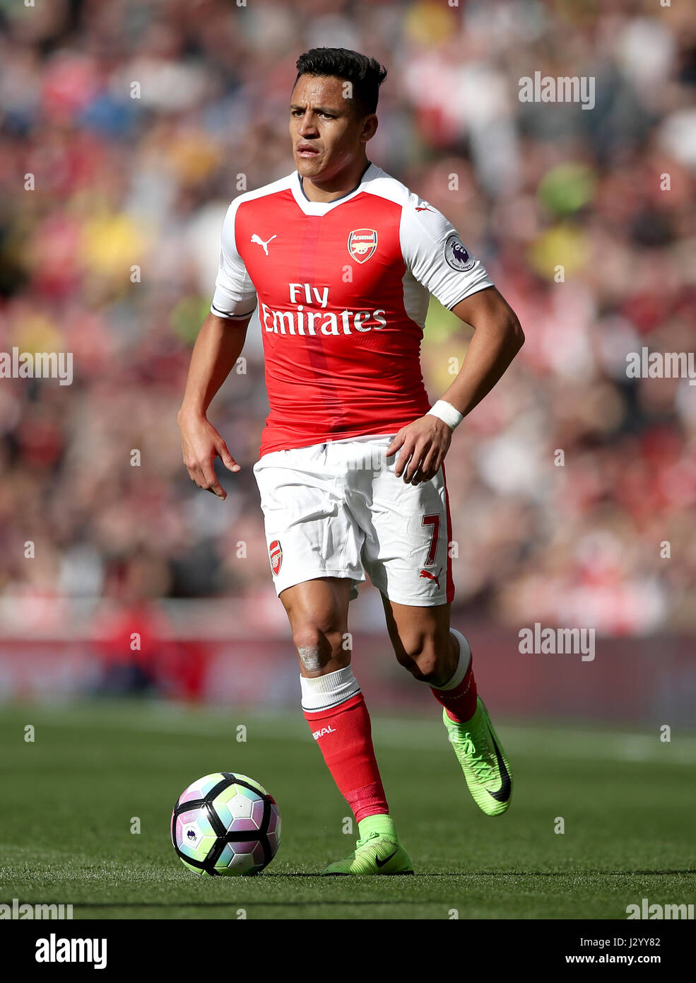 Alexis Sanchez, Arsenal Stock Photo - Alamy