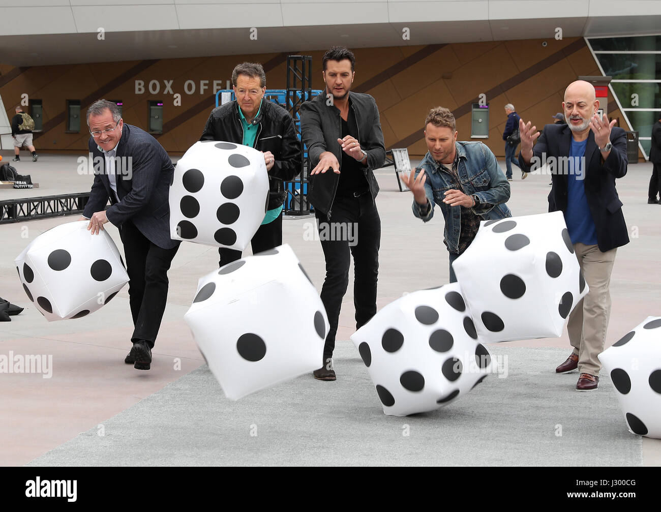 Hosts Luke Bryan & Dierks Bentley Roll Out The Dice For The 52nd ...