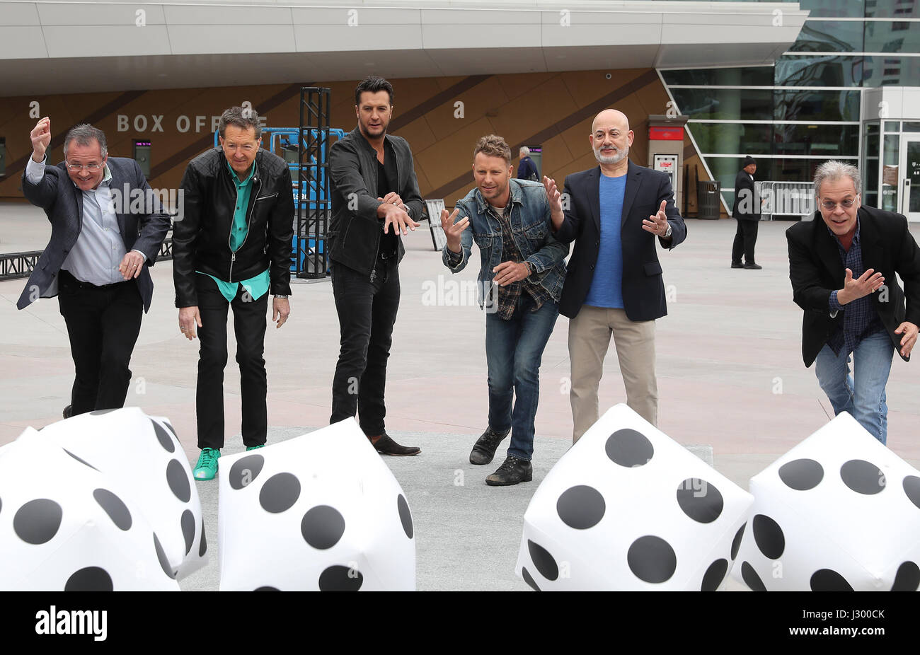 Hosts Luke Bryan & Dierks Bentley Roll Out The Dice For The 52nd ...