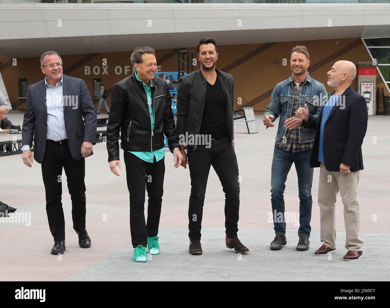 Hosts Luke Bryan & Dierks Bentley Roll Out The Dice For The 52nd ...