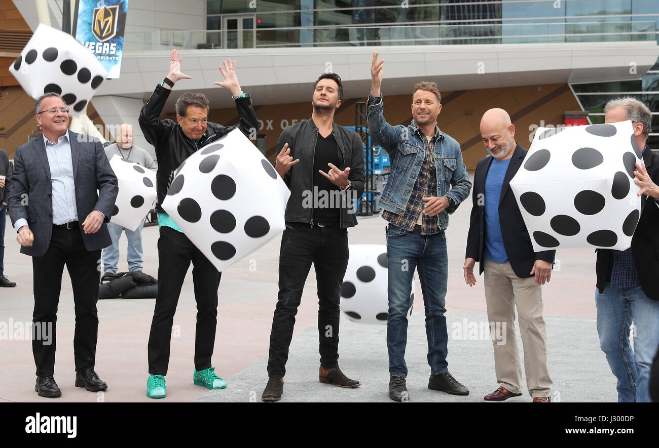 Hosts Luke Bryan & Dierks Bentley Roll Out The Dice For The 52nd ...