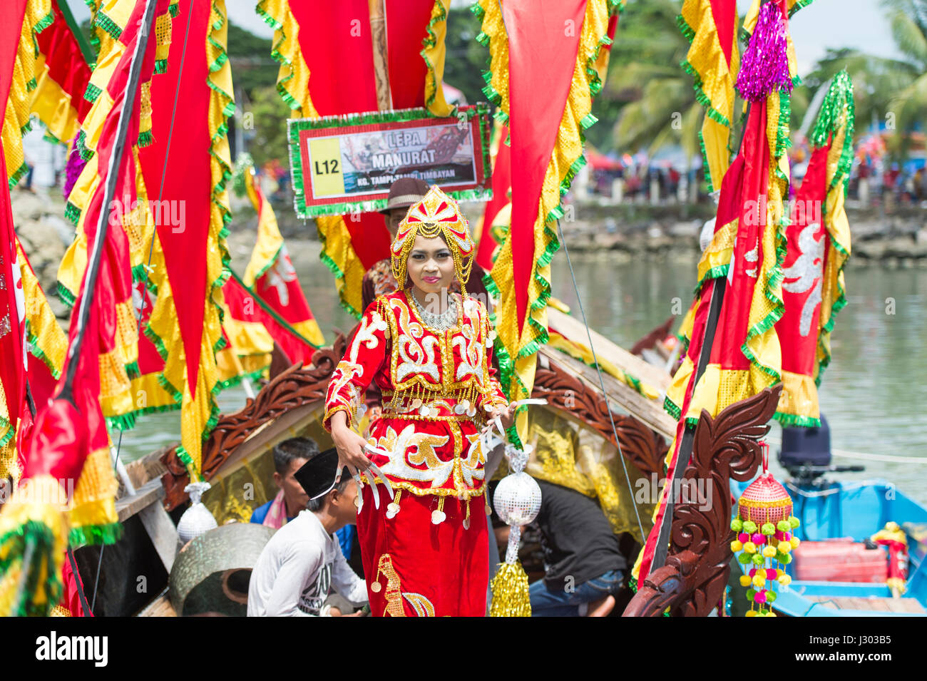 Unidentified young girl perform Traditional dance inside the Bajau's ...