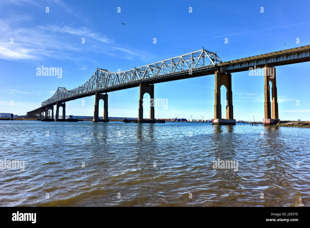 The Outerbridge Crossing is a cantilever bridge which spans the Arthur ...