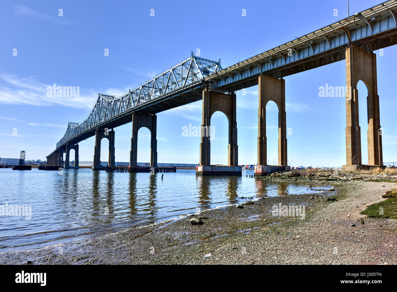 The Outerbridge Crossing is a cantilever bridge which spans the Arthur ...