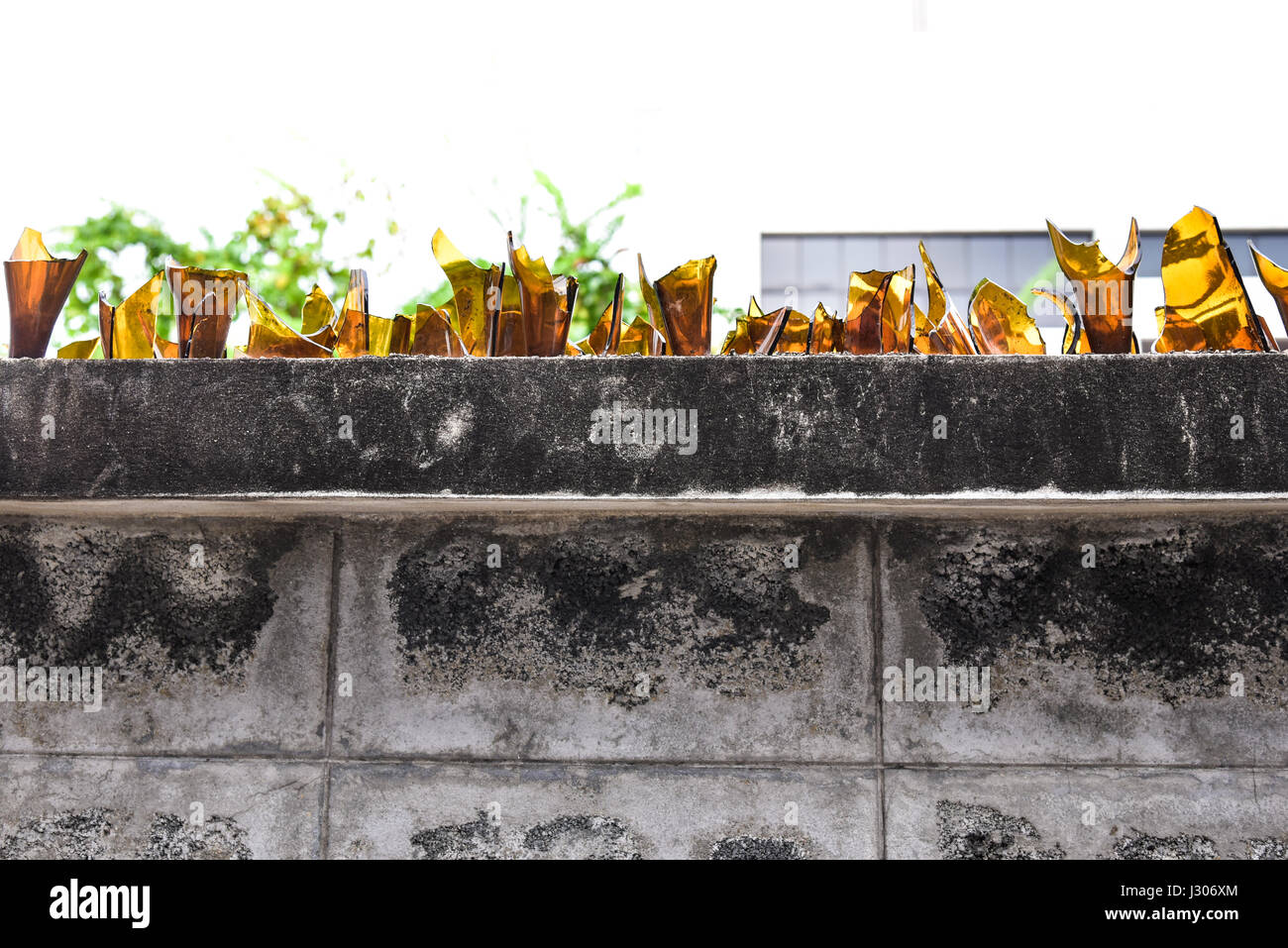 Broken glass brick fragment hi-res stock photography and images - Alamy