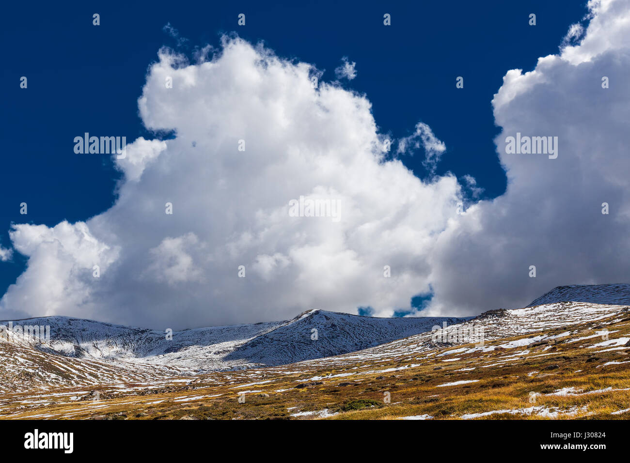 Magnificent white clouds over snow capped Australian Alps Stock Photo ...