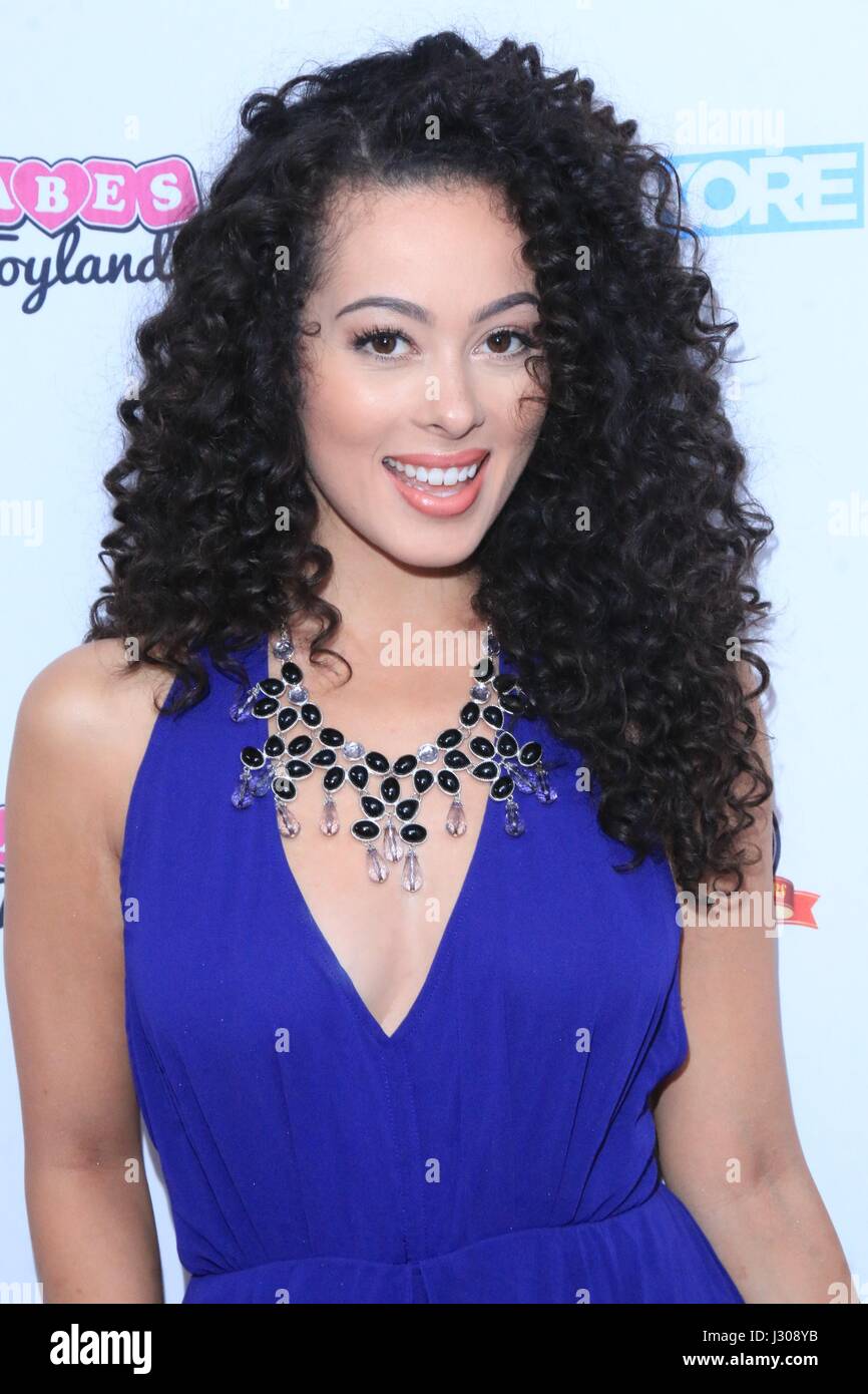 3rd annual Babes In Toyland pet edition at Boulevard3 - Arrivals ...