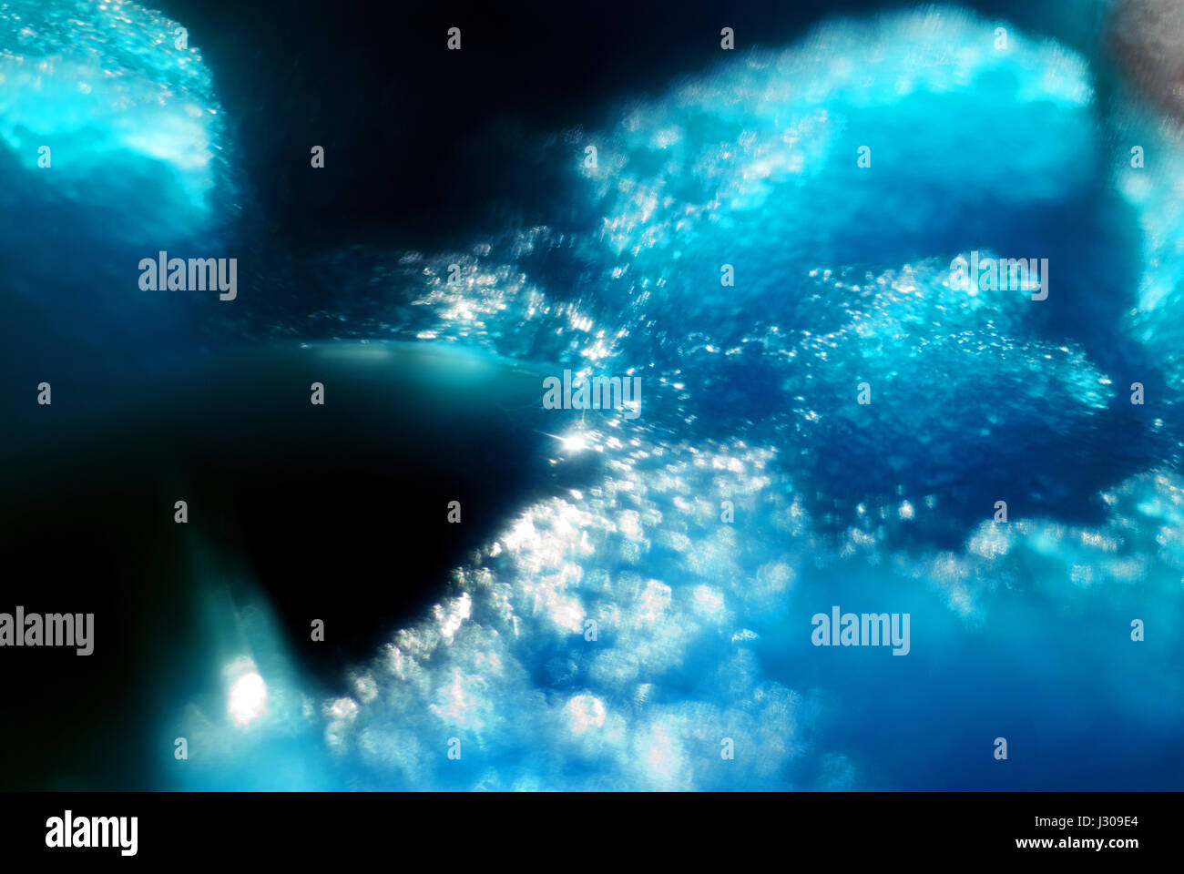 Coloured ice cubes hi-res stock photography and images - Alamy