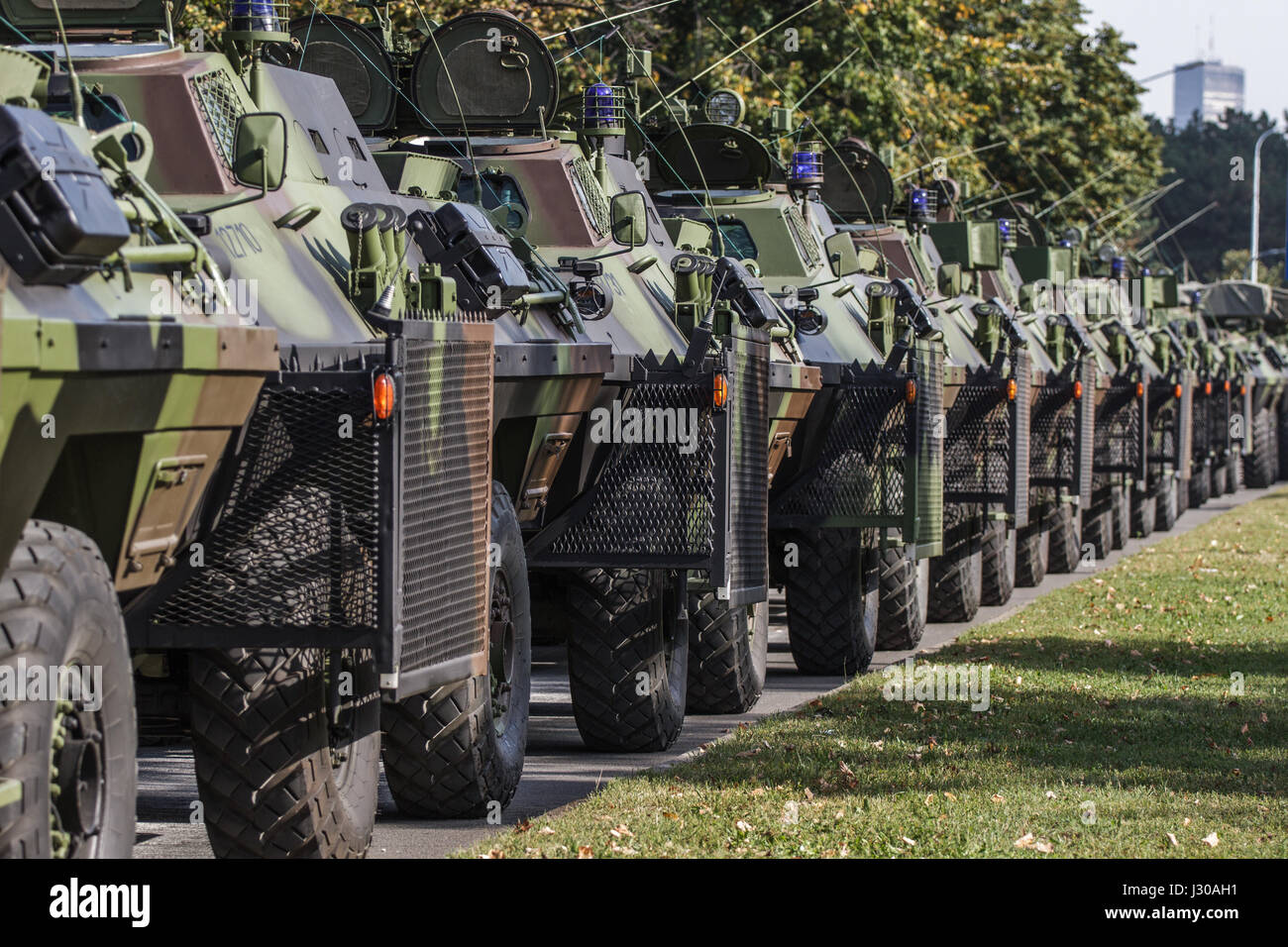 Serbian armed forces hi-res stock photography and images - Alamy