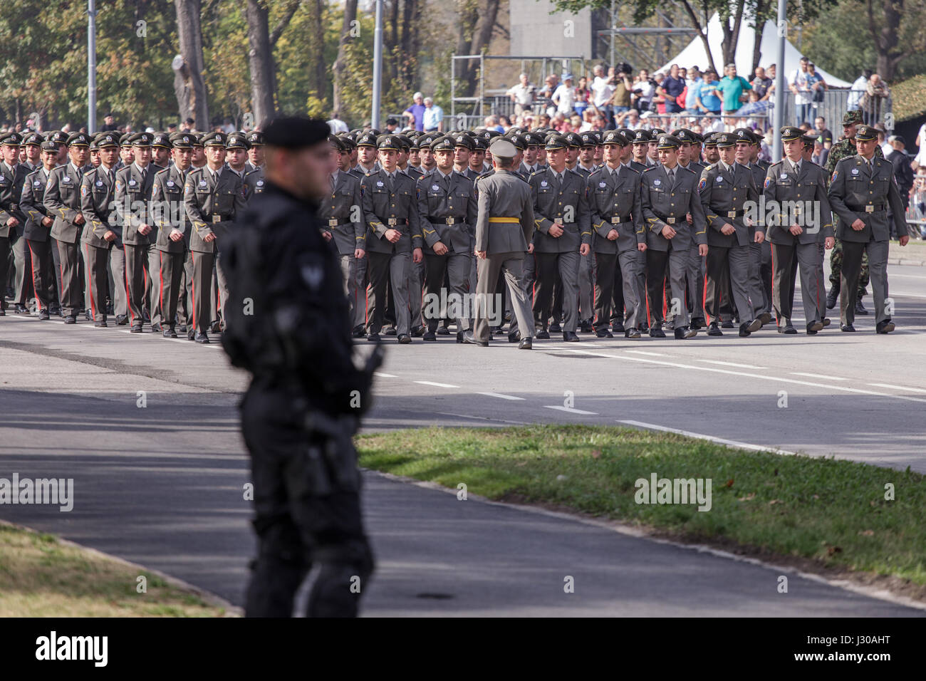 Serbian Army Uniform High Resolution Stock Photography and Images - Alamy