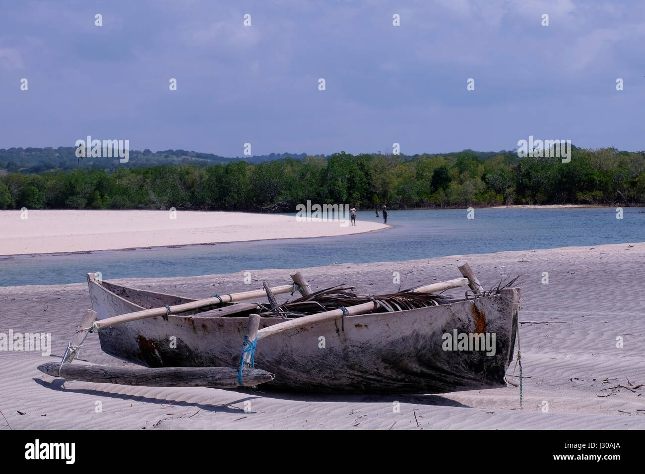 Double Outrigger Canoe High Resolution Stock Photography and Images - Alamy