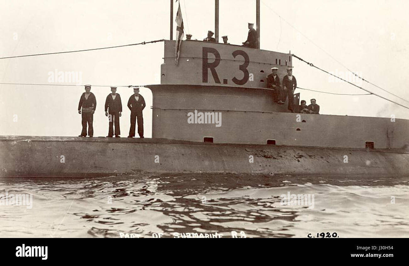 Royal navy submarine service hi-res stock photography and images - Alamy