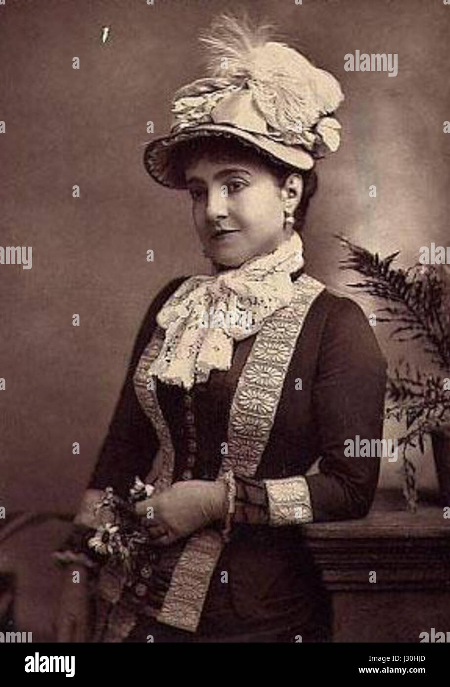 Adelina Patti was a renowned opera singer from the 19th century ...
