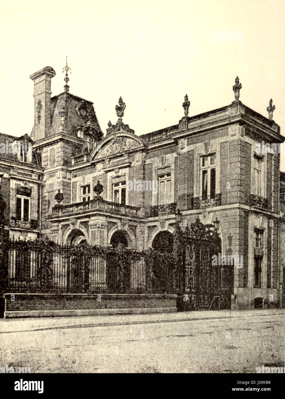 The Palais Pless in Berlin was an architectural landmark built in the ...
