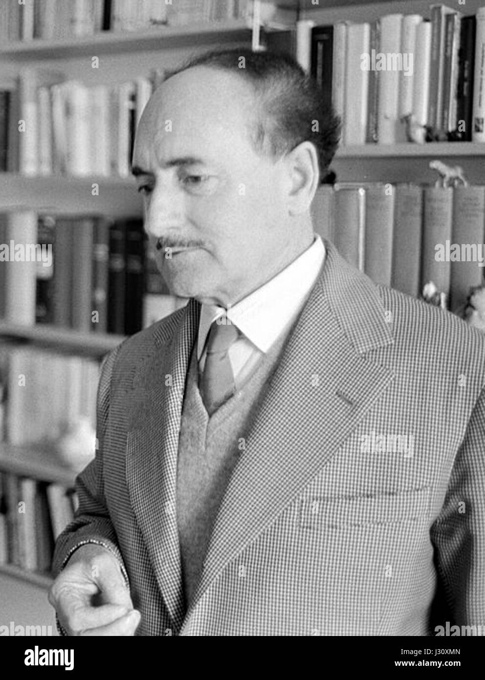 Quasimodo hi-res stock photography and images - Alamy