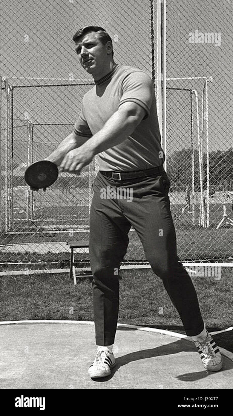 Al oerter hi-res stock photography and images - Alamy